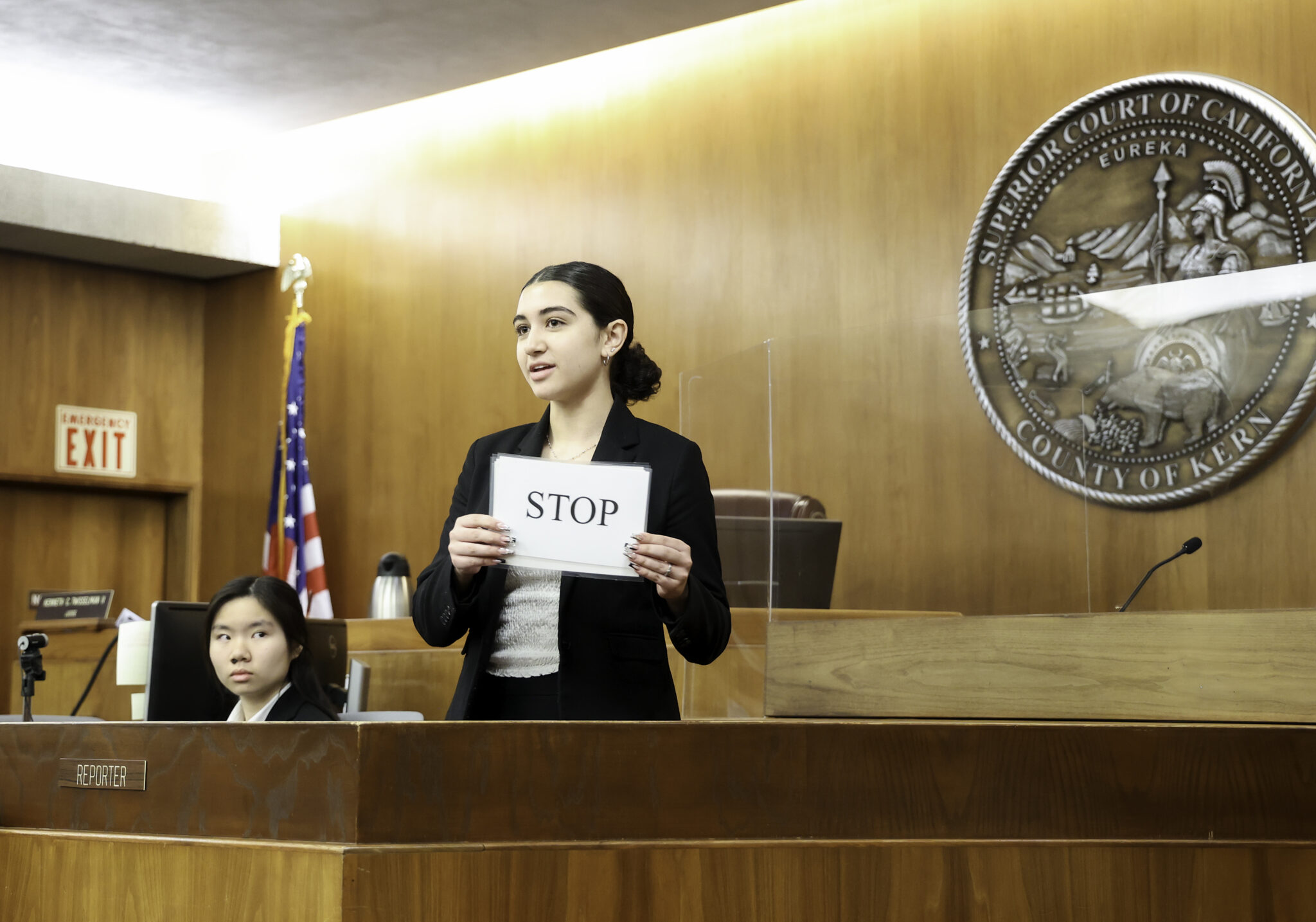 Students Show Off Their Legal Prowess at Mock Trial Finals | KCSOS News