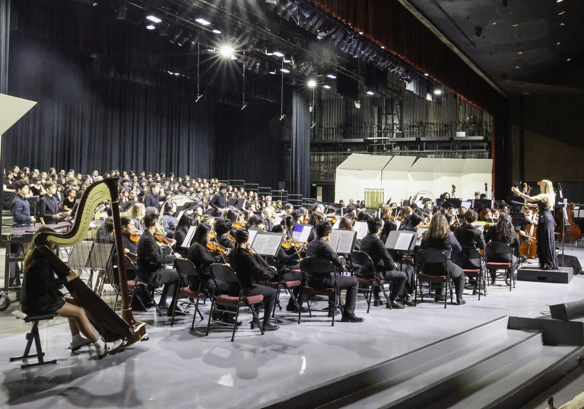 PHOTO GALLERY: Student Dazzle at Grand Night For Music | KCSOS News