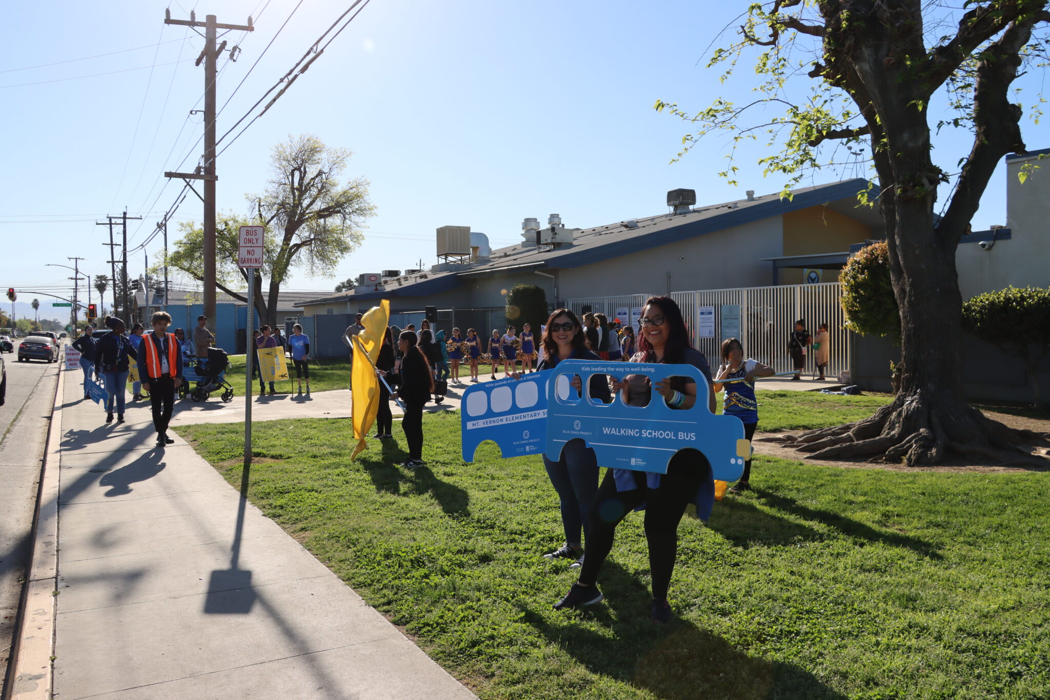 Mt. Vernon Celebrates National Walking Day with Walking School Bus ...